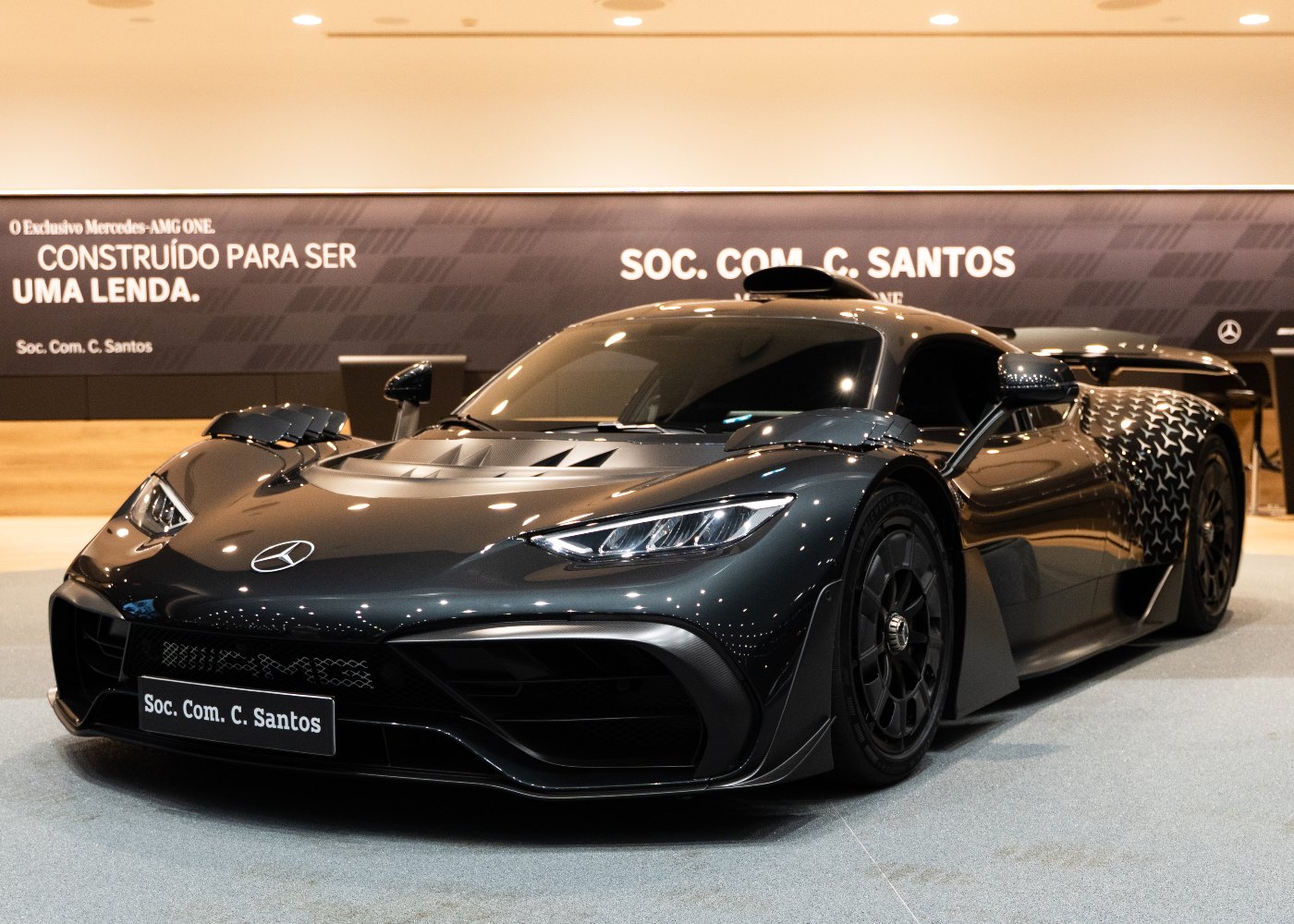 Mercedes-AMG One: quando a Fórmula 1 encontra a estrada