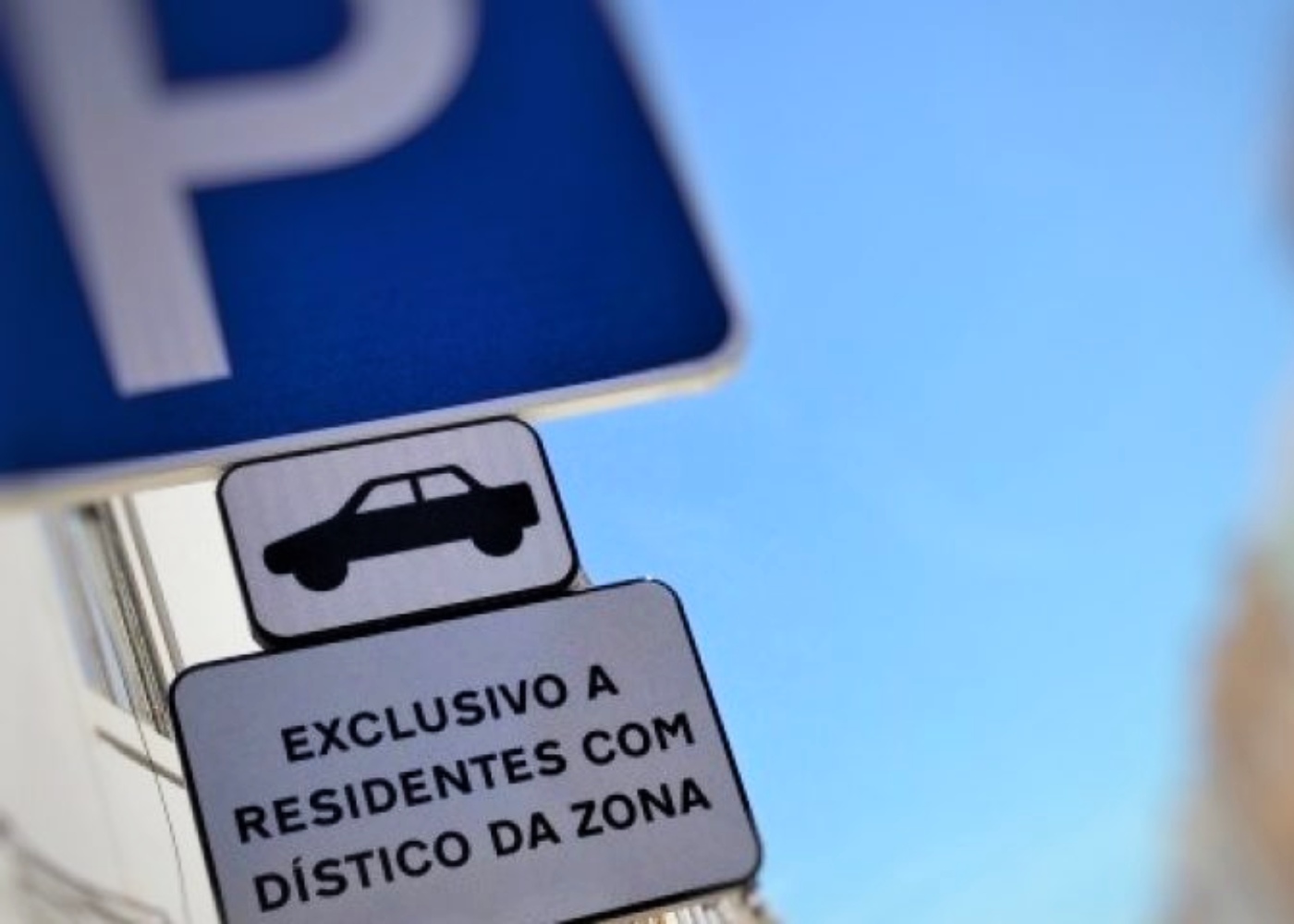 Dístico de residente em Lisboa e Porto: tudo o que precisa saber